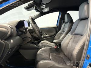 Zils Toyota Yaris 2024 Ventspils, ar dzinēja tilpumu 1.50 L un nobraukumu 17 tūkst. km par 23490 €, foto 6 vietnē AUTOMOTO.COM.LV