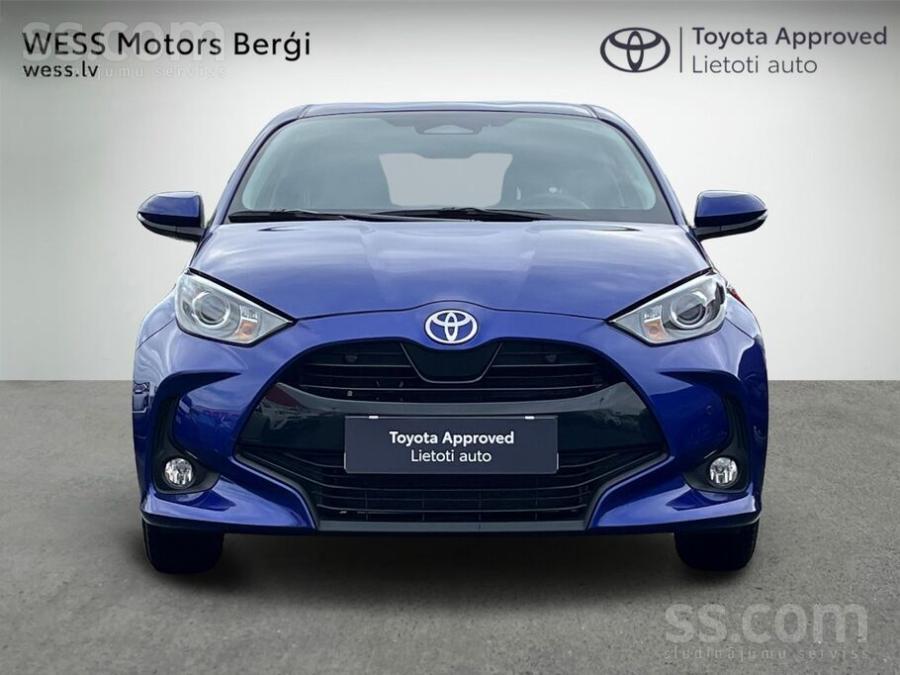 Zils Toyota Yaris 2025 Rīga, ar dzinēja tilpumu 1.50 L un nobraukumu 11 tūkst. km par 21490 €, foto 6 vietnē AUTOMOTO.COM.LV