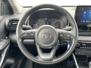 Zils Toyota Yaris 2025 Rīga, ar dzinēja tilpumu 1.50 L un nobraukumu 11 tūkst. km par 21490 €, foto 13 vietnē AUTOMOTO.COM.LV