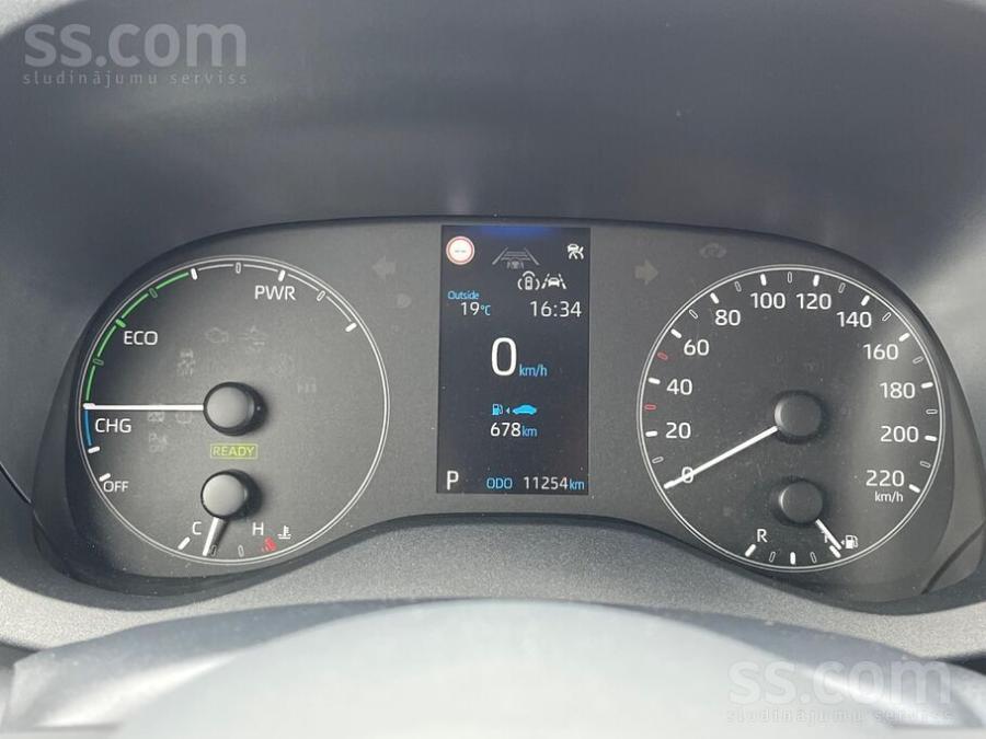 Zils Toyota Yaris 2025 Rīga, ar dzinēja tilpumu 1.50 L un nobraukumu 11 tūkst. km par 21490 €, foto 14 vietnē AUTOMOTO.COM.LV