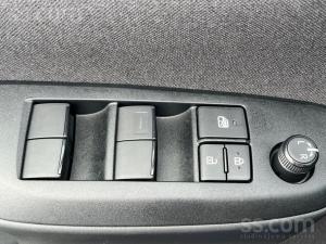 Zils Toyota Yaris 2025 Rīga, ar dzinēja tilpumu 1.50 L un nobraukumu 11 tūkst. km par 21490 €, foto 21 vietnē AUTOMOTO.COM.LV