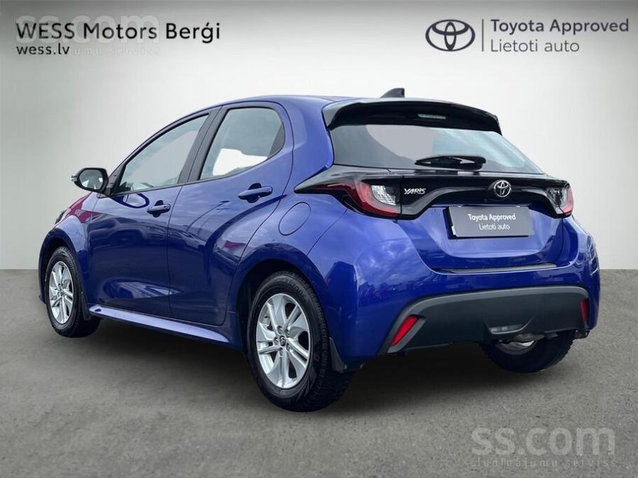Zils Toyota Yaris 2025 Rīga, ar dzinēja tilpumu 1.50 L un nobraukumu 11 tūkst. km par 21490 €, foto 25 vietnē AUTOMOTO.COM.LV