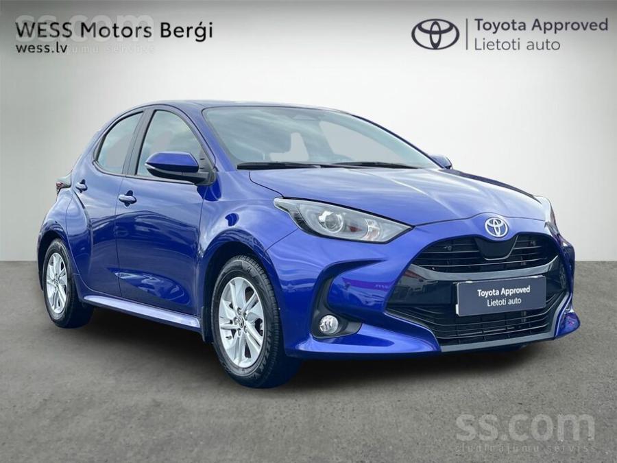 Zils Toyota Yaris 2025 Rīga, ar dzinēja tilpumu 1.50 L un nobraukumu 11 tūkst. km par 21490 €, foto 26 vietnē AUTOMOTO.COM.LV