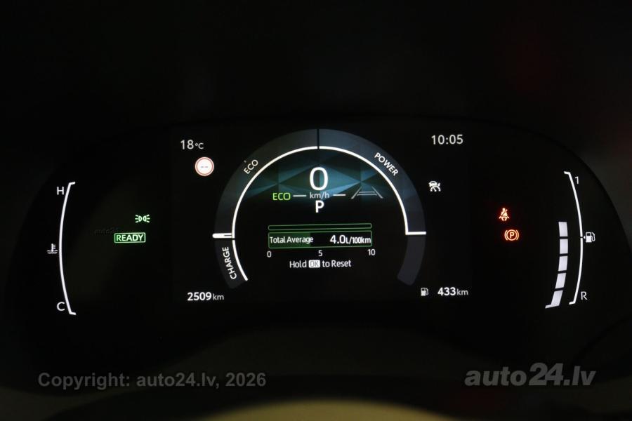 Zils Toyota Yaris 2026 Tallina, ar dzinēja tilpumu 1.49 L un nobraukumu 3 tūkst. km par 24500 €, foto 13 vietnē AUTOMOTO.COM.LV