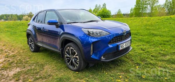 Zils Toyota Yaris 2022 Rīga, ar dzinēja tilpumu 1.50 L un nobraukumu 60 tūkst. km par 22500 €, foto 1 vietnē AUTOMOTO.COM.LV