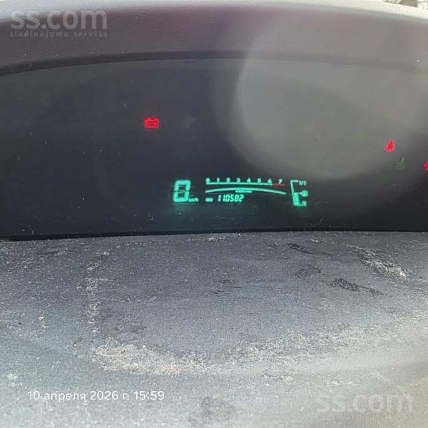 Zils Toyota Yaris 2007 Rīga, ar dzinēja tilpumu 1.30 L un nobraukumu 111 tūkst. km par 2100 €, foto 3 vietnē AUTOMOTO.COM.LV