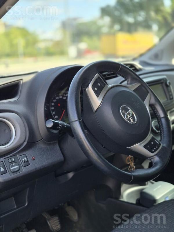 Toyota Yaris 2013 Rīga vietnē Zils Toyota Yaris 2013 Rīga, ar dzinēja tilpumu 1.40 L un nobraukumu 0 tūkst. km par 3800 €, foto 7 vietnē AUTOMOTO.COM.LV