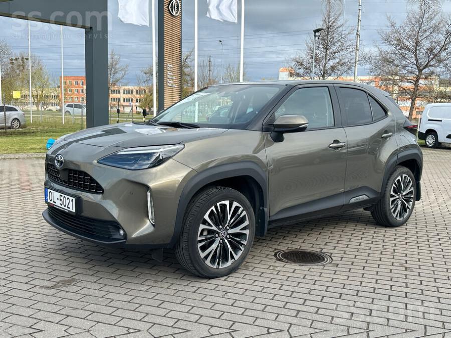 Коричневый Тойота Ярис 2022 в Лиепая, объемом двигателя 1.50 л и пробегом 39 тыс. км за 22200 €, фото 1 на AUTOMOTO.COM.LV