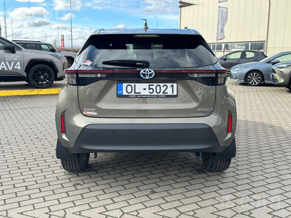Brūns Toyota Yaris 2022 Liepāja, ar dzinēja tilpumu 1.50 L un nobraukumu 39 tūkst. km par 22200 €, foto 8 vietnē AUTOMOTO.COM.LV