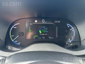 Коричневый Тойота Ярис 2022 в Лиепая, объемом двигателя 1.50 л и пробегом 39 тыс. км за 22200 €, фото 13 на AUTOMOTO.COM.LV