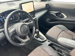 Brūns Toyota Yaris 2025 Rīga, ar dzinēja tilpumu 1.50 L un nobraukumu 6 tūkst. km par 31990 €, foto 12 vietnē AUTOMOTO.COM.LV