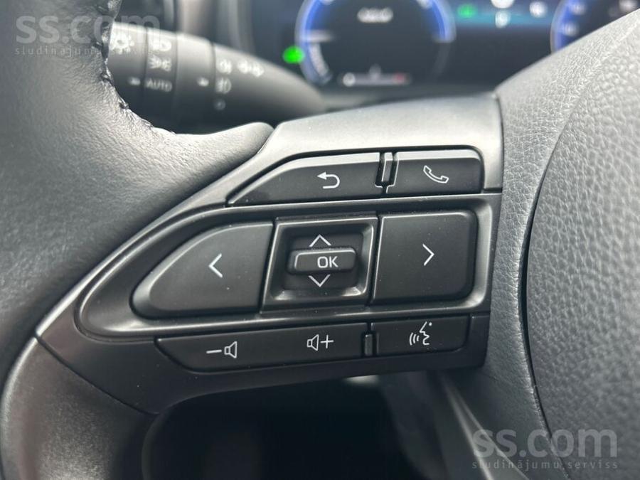 Brūns Toyota Yaris 2025 Rīga, ar dzinēja tilpumu 1.50 L un nobraukumu 6 tūkst. km par 31990 €, foto 16 vietnē AUTOMOTO.COM.LV