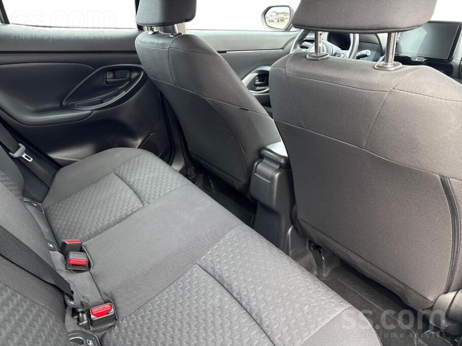 Brūns Toyota Yaris 2025 Rīga, ar dzinēja tilpumu 1.50 L un nobraukumu 17 tūkst. km par 23990 €, foto 8 vietnē AUTOMOTO.COM.LV