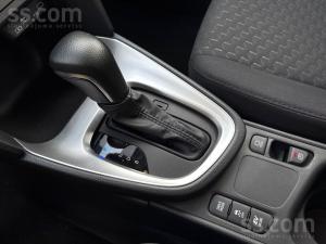 Brūns Toyota Yaris 2025 Rīga, ar dzinēja tilpumu 1.50 L un nobraukumu 17 tūkst. km par 23990 €, foto 20 vietnē AUTOMOTO.COM.LV
