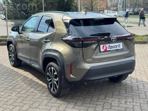 Brūns Toyota Yaris 2025 Rīga, ar dzinēja tilpumu 1.50 L un nobraukumu 13 tūkst. km par 22450 €, foto 4 vietnē AUTOMOTO.COM.LV