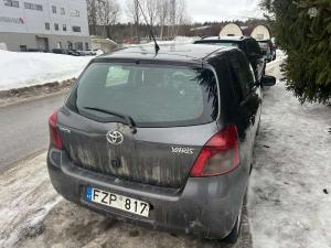 Brown Toyota Yaris 2007 in Vilnius, with an engine capacity of 1.40 L and mileage of 280 thousand km for 550 €, photo 3 on AUTOMOTO.COM.LV