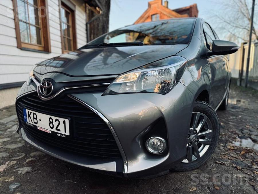 Brūns Toyota Yaris 2015 Cēsis, ar dzinēja tilpumu 1.30 L un nobraukumu 0 tūkst. km par 8990 €, foto 3 vietnē AUTOMOTO.COM.LV