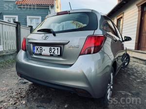 Brūns Toyota Yaris 2015 Cēsis, ar dzinēja tilpumu 1.30 L un nobraukumu 0 tūkst. km par 8990 €, foto 5 vietnē AUTOMOTO.COM.LV