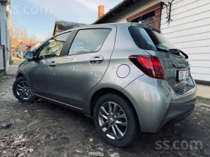 Brūns Toyota Yaris 2015 Cēsis, ar dzinēja tilpumu 1.30 L un nobraukumu 0 tūkst. km par 8990 €, foto 8 vietnē AUTOMOTO.COM.LV