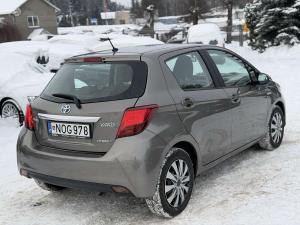 Brown Toyota Yaris 2016 in Utena, with an engine capacity of 1.50 L and mileage of 280 thousand km for 6290 €, photo 5 on AUTOMOTO.COM.LV