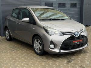 Brown Toyota Yaris 2016 in Vilnius, with an engine capacity of 1.50 L and mileage of 112 thousand km for 11555 €, photo 6 on AUTOMOTO.COM.LV