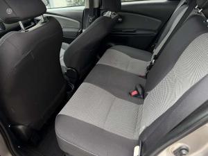 Brown Toyota Yaris 2016 in Vilnius, with an engine capacity of 1.50 L and mileage of 112 thousand km for 11555 €, photo 17 on AUTOMOTO.COM.LV