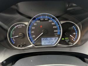 Brown Toyota Yaris 2016 in Vilnius, with an engine capacity of 1.50 L and mileage of 112 thousand km for 11555 €, photo 19 on AUTOMOTO.COM.LV