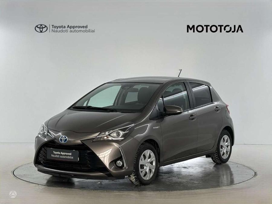 Brūns Toyota Yaris 2017 Viļņa, ar dzinēja tilpumu 1.49 L un nobraukumu 78 tūkst. km par 11900 €, foto 1 vietnē AUTOMOTO.COM.LV