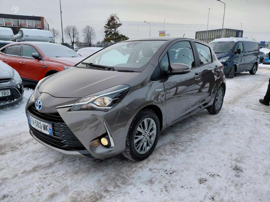 Brūns Toyota Yaris 2018 Klaipėda, ar dzinēja tilpumu 1.50 L un nobraukumu 99 tūkst. km par 11200 €, foto 1 vietnē AUTOMOTO.COM.LV