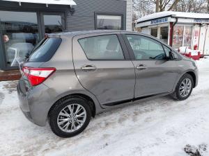Brūns Toyota Yaris 2018 Klaipėda, ar dzinēja tilpumu 1.50 L un nobraukumu 99 tūkst. km par 11200 €, foto 6 vietnē AUTOMOTO.COM.LV