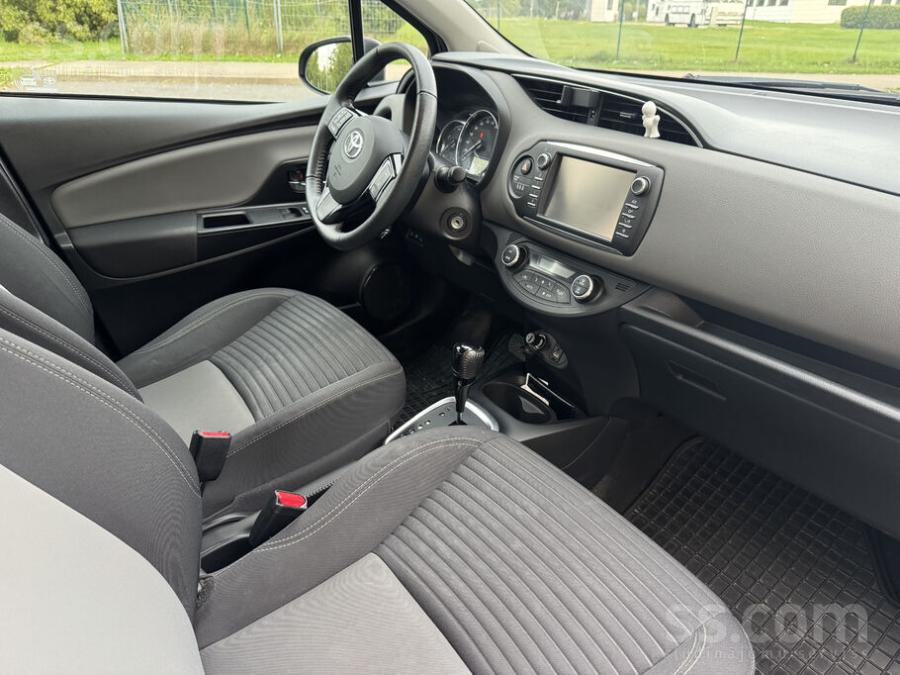 Brūns Toyota Yaris 2018 Rīga, ar dzinēja tilpumu 1.50 L un nobraukumu 102 tūkst. km par 10400 €, foto 10 vietnē AUTOMOTO.COM.LV