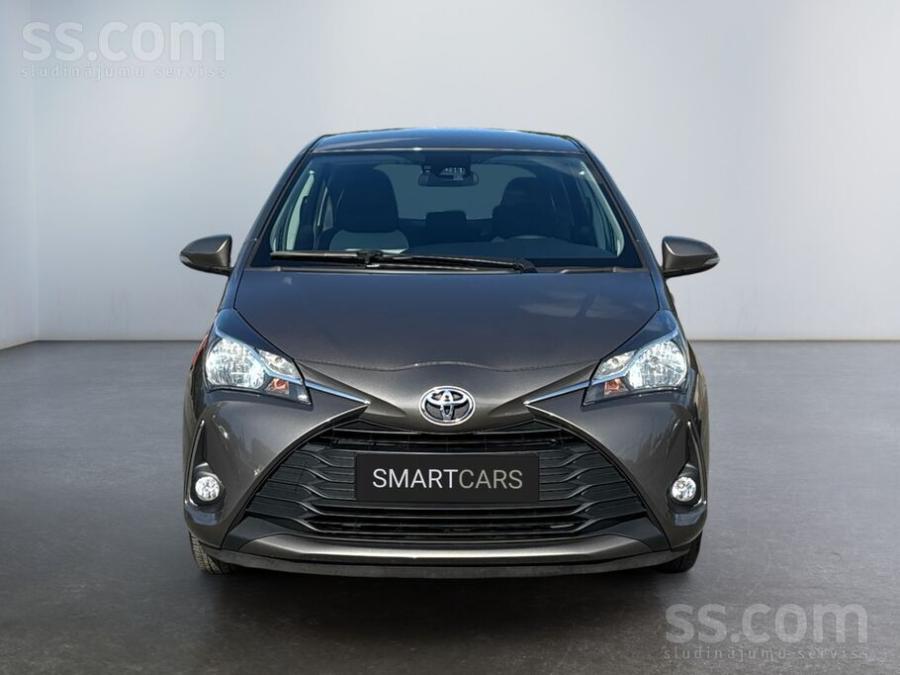 Brown Toyota Yaris 2019 in Riga, with an engine capacity of 1.50 L and mileage of 63 thousand km for 11290 €, photo 9 on AUTOMOTO.COM.LV