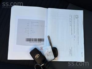 Brown Toyota Yaris 2019 in Riga, with an engine capacity of 1.50 L and mileage of 63 thousand km for 11290 €, photo 25 on AUTOMOTO.COM.LV