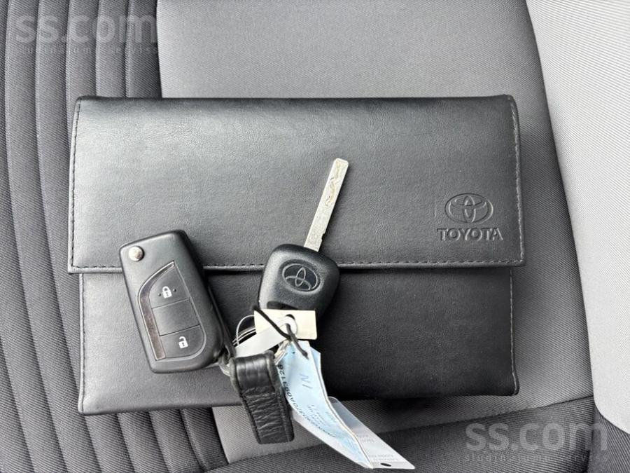 Коричневый Тойота Ярис 2019 в Рига, объемом двигателя 1.50 л и пробегом 63 тыс. км за 11920 €, фото 26 на AUTOMOTO.COM.LV