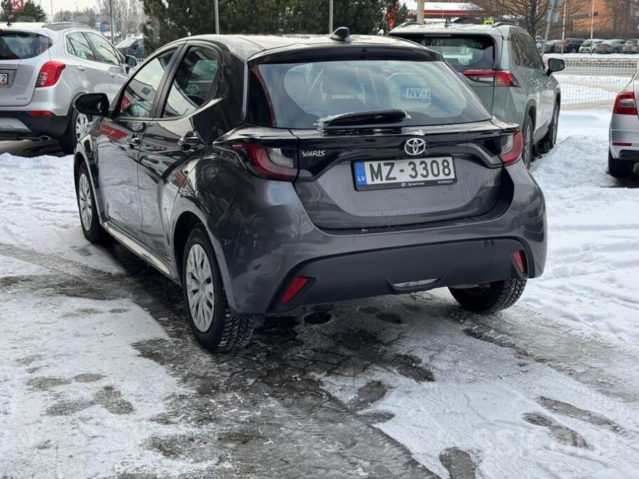 Brūns Toyota Yaris 2021 Rīga, ar dzinēja tilpumu 1.50 L un nobraukumu 64 tūkst. km par 9850 €, foto 3 vietnē AUTOMOTO.COM.LV
