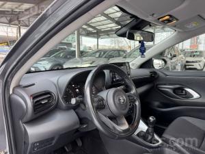 Brūns Toyota Yaris 2021 Rīga, ar dzinēja tilpumu 1.50 L un nobraukumu 64 tūkst. km par 9850 €, foto 5 vietnē AUTOMOTO.COM.LV