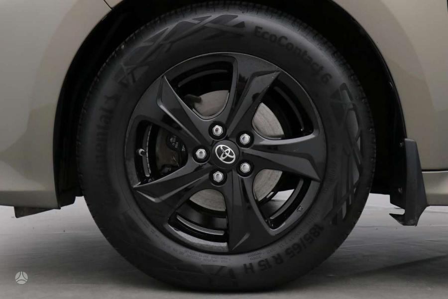 Brūns Toyota Yaris 2021 Viļņa, ar dzinēja tilpumu 1.49 L un nobraukumu 91 tūkst. km par 14900 €, foto 16 vietnē AUTOMOTO.COM.LV