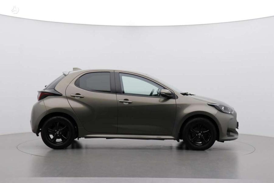 Brūns Toyota Yaris 2021 Viļņa, ar dzinēja tilpumu 1.49 L un nobraukumu 91 tūkst. km par 14900 €, foto 17 vietnē AUTOMOTO.COM.LV