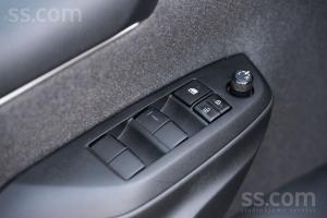 Brūns Toyota Yaris 2021 Rīga, ar dzinēja tilpumu 1.50 L un nobraukumu 51 tūkst. km par 15990 €, foto 19 vietnē AUTOMOTO.COM.LV