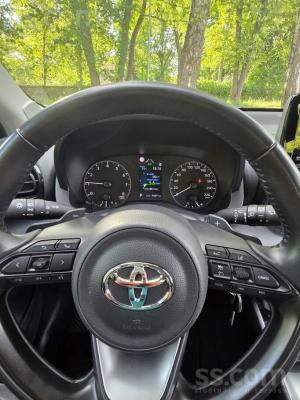 Brūns Toyota Yaris 2021 Rīga, ar dzinēja tilpumu 1.50 L un nobraukumu 92 tūkst. km par 12200 €, foto 9 vietnē AUTOMOTO.COM.LV