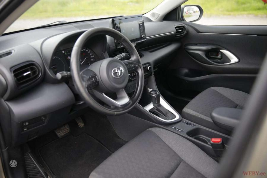 Brūns Toyota Yaris 2023 Tallina, ar dzinēja tilpumu 1.49 L un nobraukumu 111 tūkst. km par 9900 €, foto 10 vietnē AUTOMOTO.COM.LV
