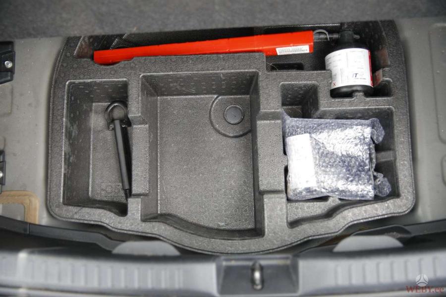 Brūns Toyota Yaris 2023 Tallina, ar dzinēja tilpumu 1.49 L un nobraukumu 111 tūkst. km par 9900 €, foto 28 vietnē AUTOMOTO.COM.LV