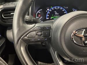 Brūns Toyota Yaris 2023 Ventspils, ar dzinēja tilpumu 1.50 L un nobraukumu 117 tūkst. km par 20490 €, foto 15 vietnē AUTOMOTO.COM.LV