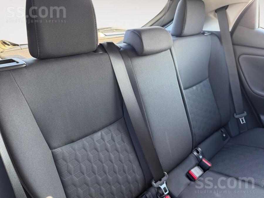 Brūns Toyota Yaris 2025 Rīga, ar dzinēja tilpumu 1.50 L un nobraukumu 32 tūkst. km par 19700 €, foto 8 vietnē AUTOMOTO.COM.LV