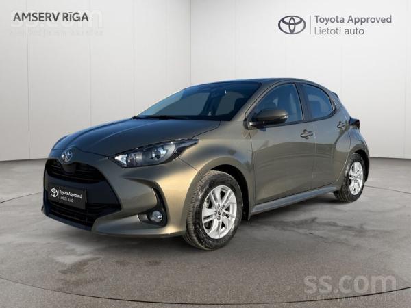 Brūns Toyota Yaris 2025 Rīga, ar dzinēja tilpumu 1.50 L un nobraukumu 32 tūkst. km par 19700 €, foto 1 vietnē AUTOMOTO.COM.LV
