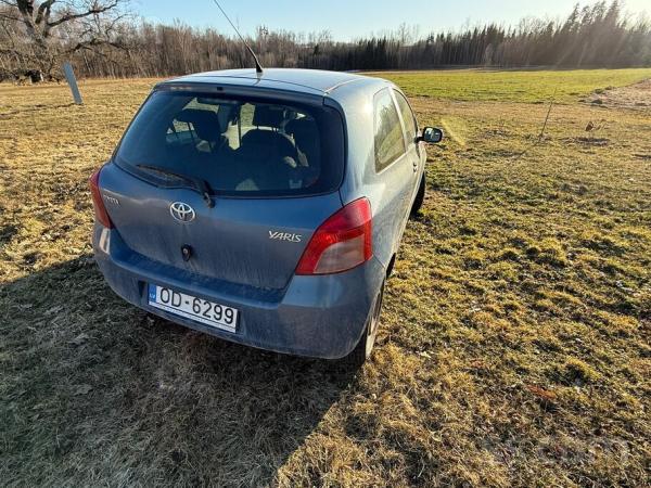Toyota Yaris 2006 in Madona, with an engine capacity of 1.30 L and mileage of 291 thousand km for 550 €, photo 3 on AUTOMOTO.COM.LV