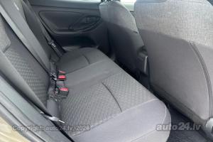 Smilšu krāsa Toyota Yaris Cross 2024 Paide, ar dzinēja tilpumu 1.50 L un nobraukumu 22 tūkst. km par 24490 €, foto 7 vietnē AUTOMOTO.COM.LV