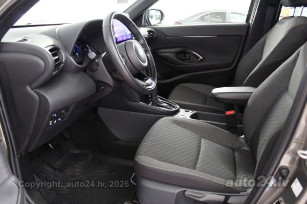 Beige Toyota Yaris Cross 2024 in Viljandi, with an engine capacity of 1.50 L and mileage of 22 thousand km for 24490 €, photo 11 on AUTOMOTO.COM.LV