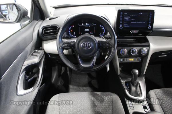 Бежевый Тойота Yaris Cross 2022 в Таллин, объемом двигателя 1.50 л и пробегом 40 тыс. км за 18990 €, фото 9 на AUTOMOTO.COM.LV