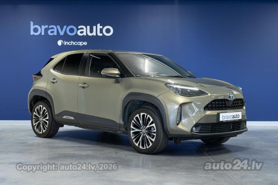 Smilšu krāsa Toyota Yaris Cross 2023 Tallina, ar dzinēja tilpumu 1.49 L un nobraukumu 48 tūkst. km par 23900 €, foto 5 vietnē AUTOMOTO.COM.LV